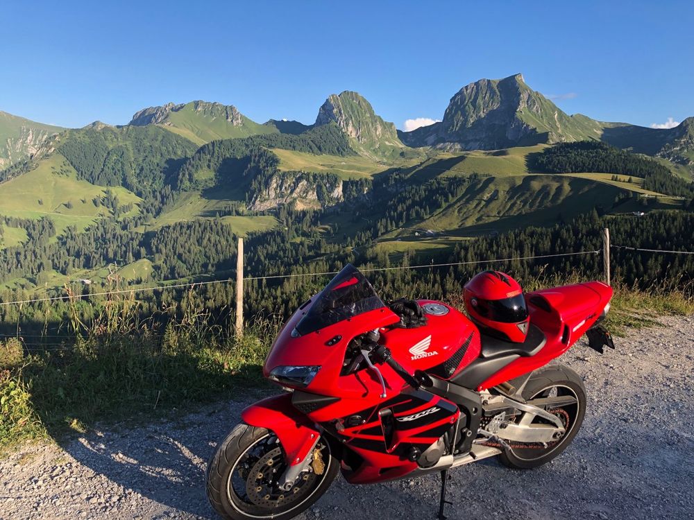 Schöne rote Honda CBR 600 RR (Gebraucht) in Seedorf UR für CHF 3400 ...