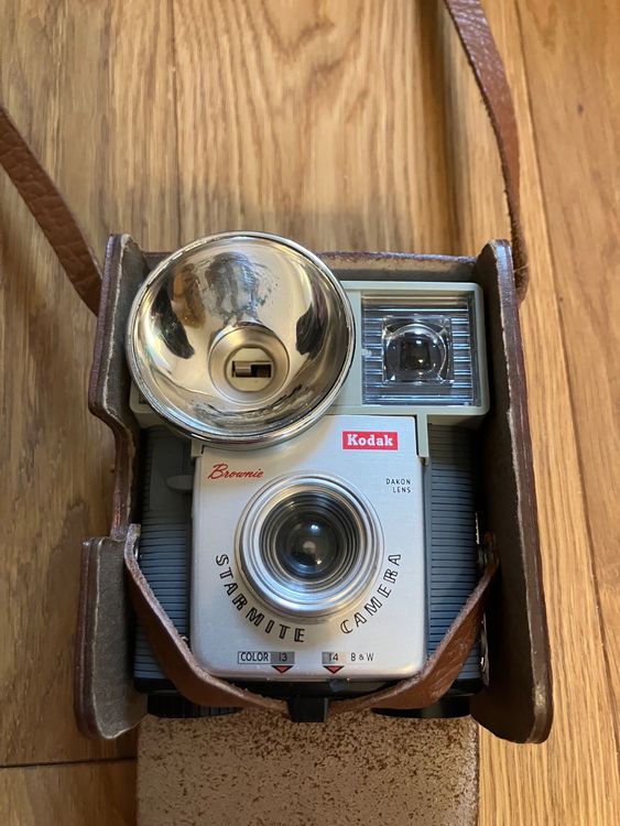 Kodak Starmite Camera (Usato) a Aarberg per CHF 15 – con consegna ...