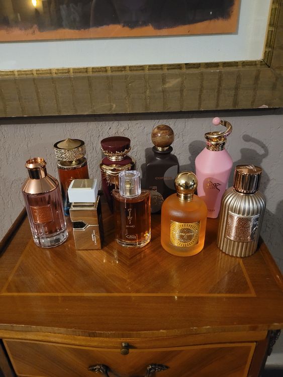 Lot de Parfums Presque Pleins (D'occasion) à Les Bioux pour CHF 45 ...