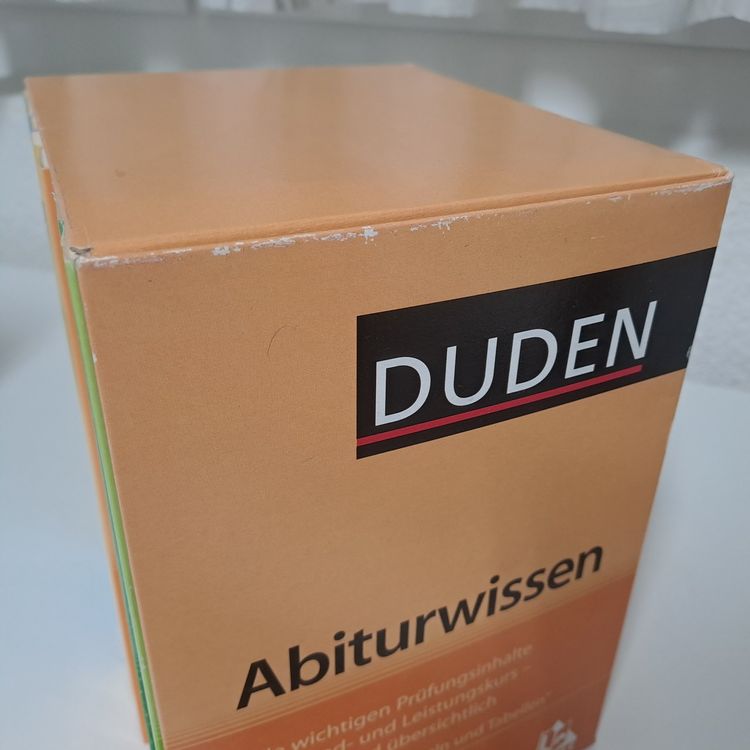 DUDEN Abiturwissen Buchreihe inkl. Kartonbox und CD (Gebraucht) in ...