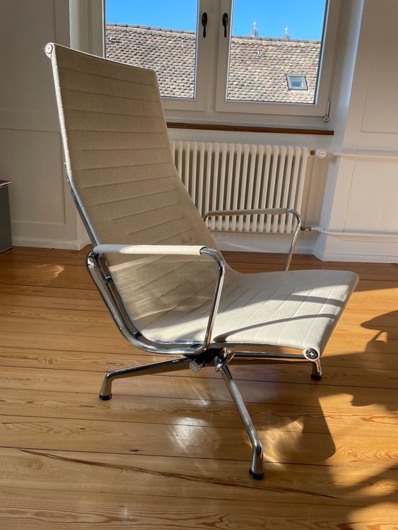 EAMES EA 124 chair by VITRA (Gebraucht) in für CHF 555 – nur Abholung ...