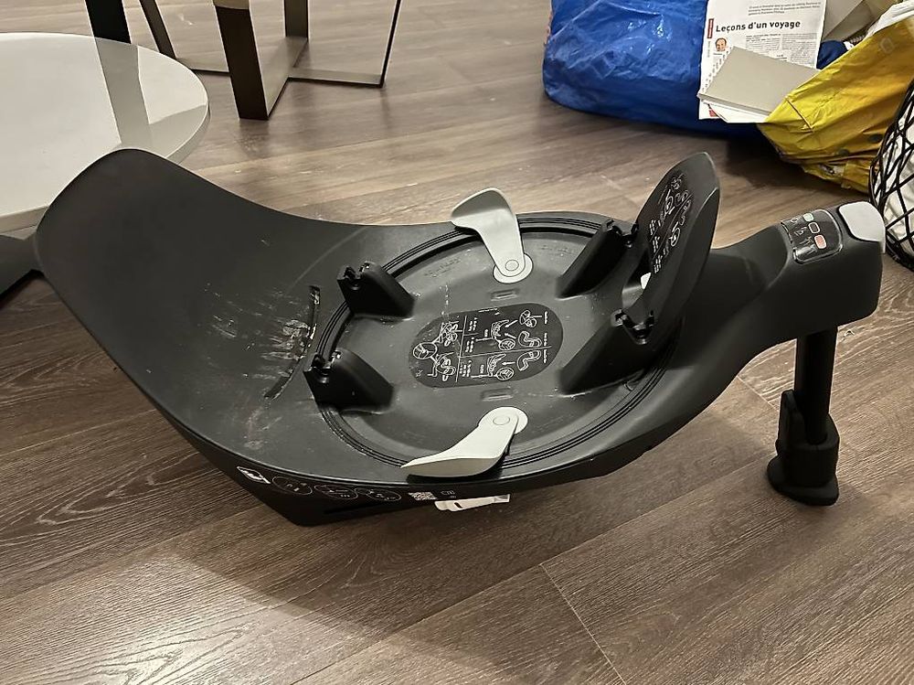 Accessoire voiture pour siège enfant Cybex Base T - Black (D'occasion ...