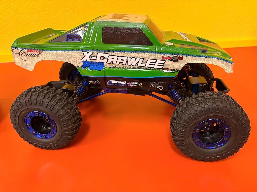 RC Modellauto - Monstertruck Carson 1:10 X-Crawlee Pro (Gebraucht) in ...