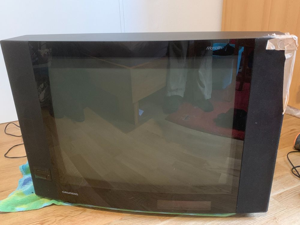 Röhrenfernseher CRT TV Grundig (Gebraucht) in Bern für CHF 40 – nur ...