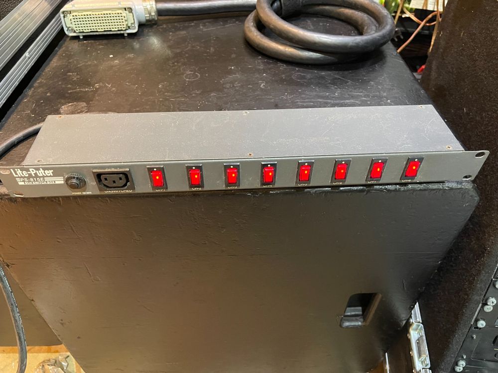 Lite-Computer PS-815-E für DJ SWITCH Box 8 Kanäle (Gebraucht) in Schaffhausen für CHF 99 – mit ...