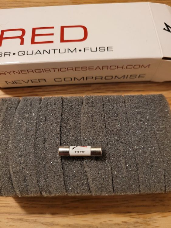 Synergistic Research Red SR quantum fuse (Neu und originalverpackt) in ...
