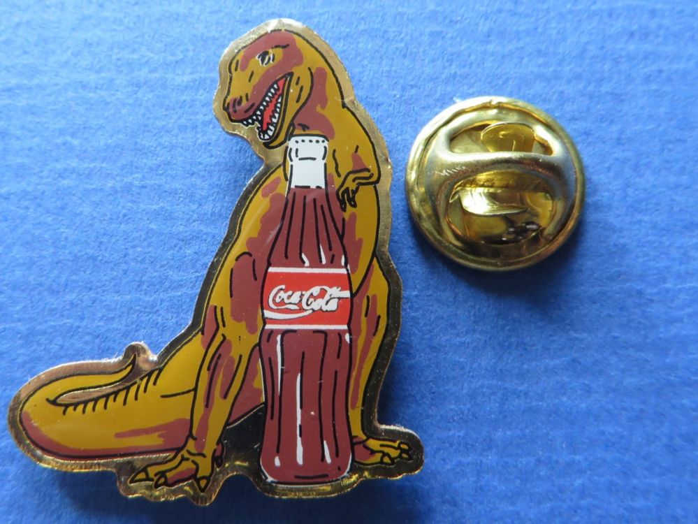 PIN'S PIN, COCA-COLA DINOSAURIER T-REX (Gebraucht) in Neuhausen für CHF ...