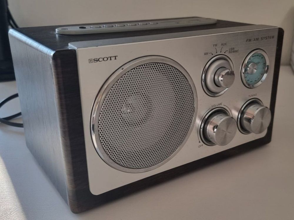 Scott RX 19 Radio-Tuner (FM,AM,AUX,USB) (D'occasion) à Neuhausen pour ...