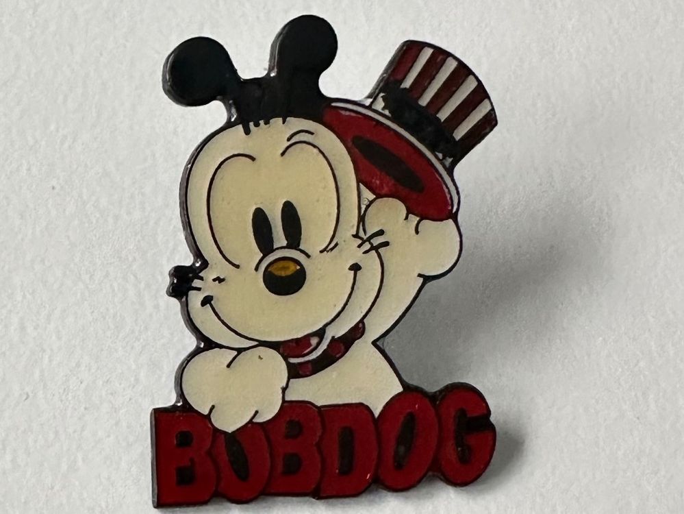 Bob Dog Comic Pin | Kaufen auf Ricardo