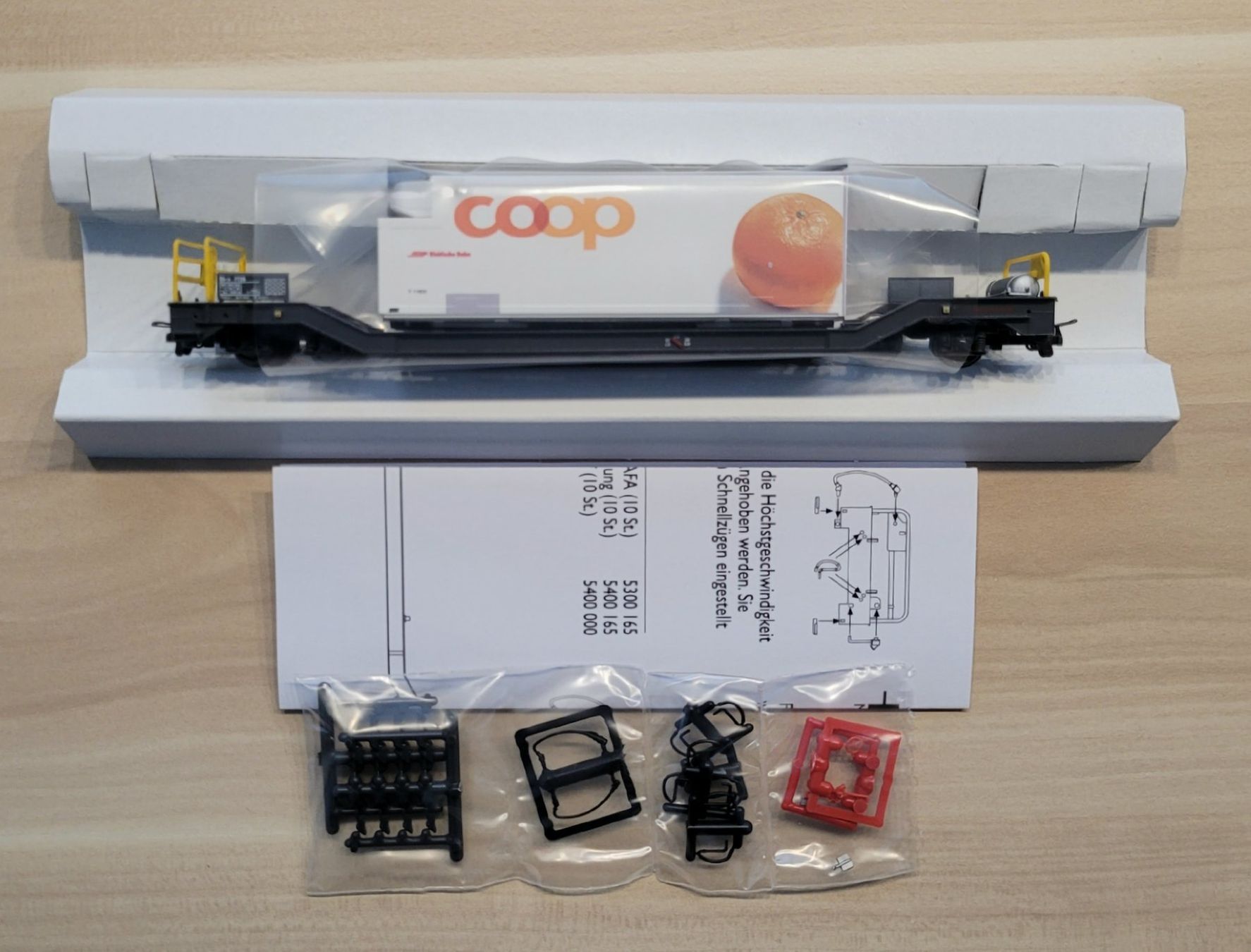 Bemo RhB Sb-v 7728 Tragwagen m. Coop Container Sondermodell (Neu und ...