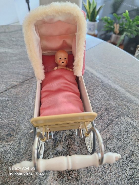 Poupée Heidi Ott, romantique avec poussette et bébé (Neu und ...