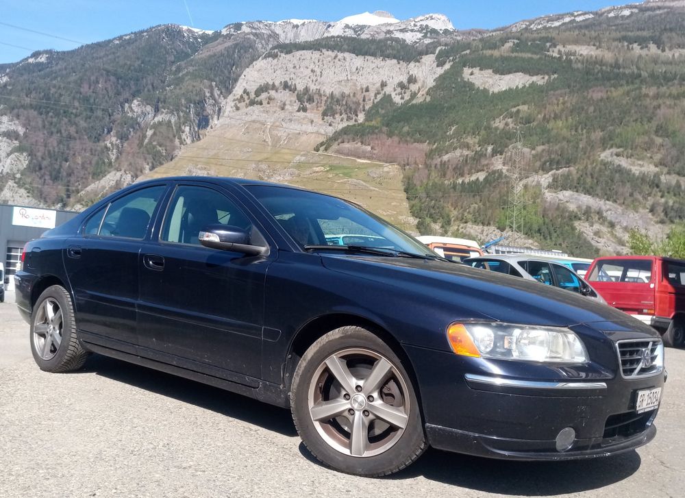 Volvo S60 2.5T AWD, gut. | Kaufen auf Ricardo