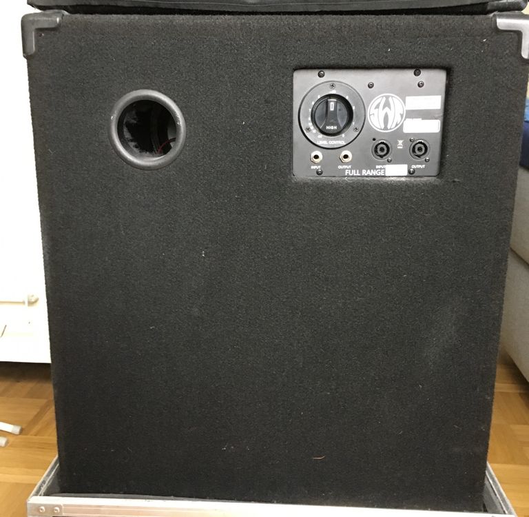 SWR Triad Bass Cabinet 400W / 4 Ohm (Gebraucht) in Binningen für CHF ...