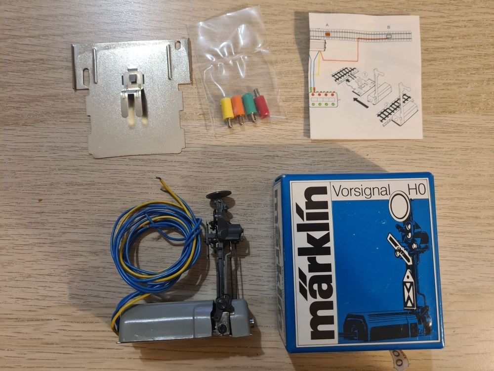 Märklin 7038 vorsignal H0 OVP NEU (Neu und originalverpackt) in St ...