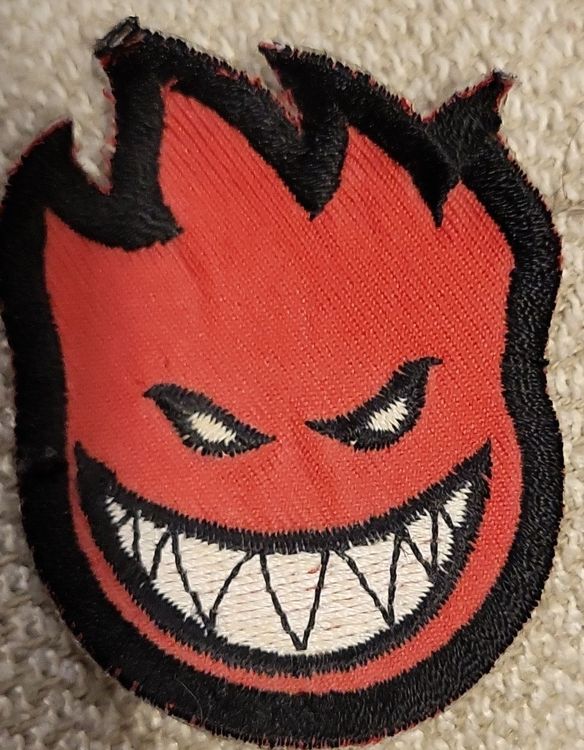 Patch SpitFire 🔥 Neuf 🛹 (Neu (gemäss Beschreibung)) in Gland für CHF 24 ...