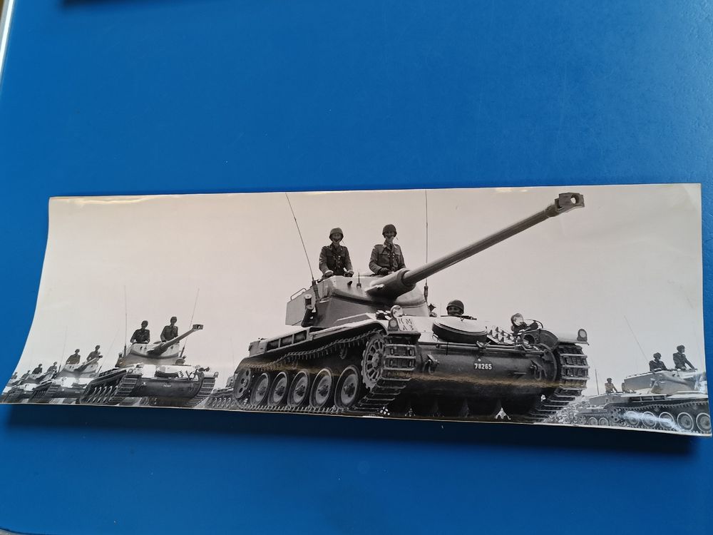 Zwei alte Photos Grossformat / Militär Defile ca. 1960 (Gebraucht) in ...