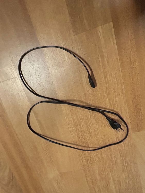 PS4 mit 4 Controller (Gebraucht) in Belp für CHF 100 – mit Lieferung ...