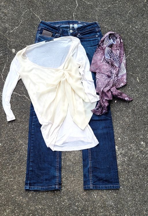 Marken Paket Gr. XS MNG MANGO mit Schal (Gebraucht) in Füllinsdorf für ...