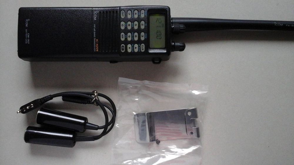 Icom IC-A22E VHF Air Band Transceiver (Gebraucht) in Farnern für CHF 50 ...