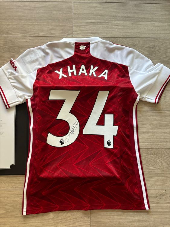 2020-21 Arsenal Home Shirt signed Xhaka #34 (M) with COA (Nuovo e nell ...
