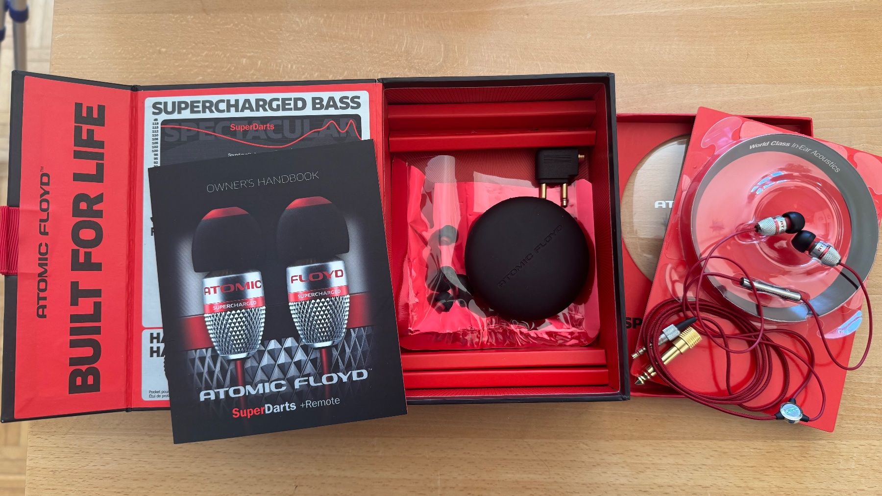 In Ear Kopfhörer Atomic Floyd Super Darts + Remote (Gebraucht) in ...