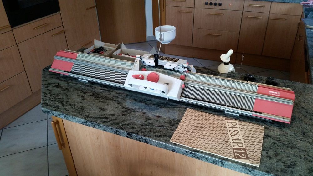Strickmaschine PASSAP 12 (Gebraucht) in Oberhasli für CHF 60 – nur ...