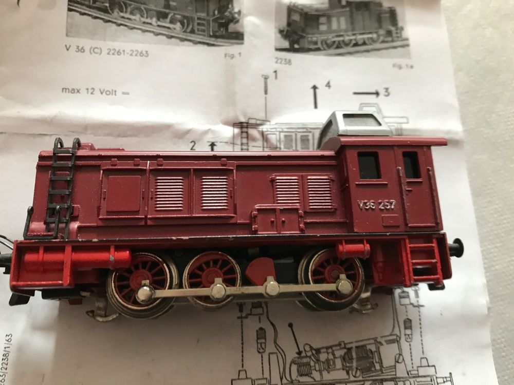 Trix Express Lok V36 rot | Kaufen auf Ricardo