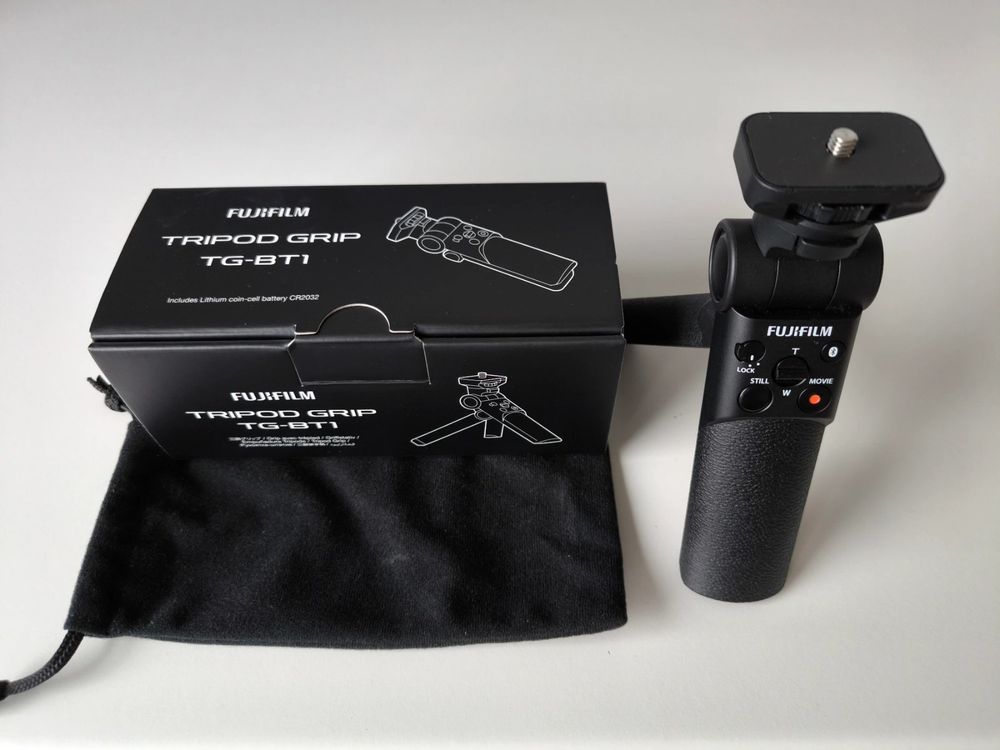 Bluetooth-Handgriff mit integriertem Stativ Fujifilm TG-BT1 (Gebraucht) in Winterthur für CHF ...