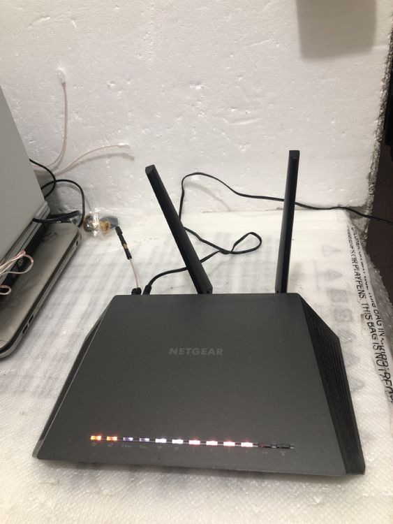 Netgear R7000P,ac 2300 Smart WiFi Router (Gebraucht) in Biel-Bienne für ...