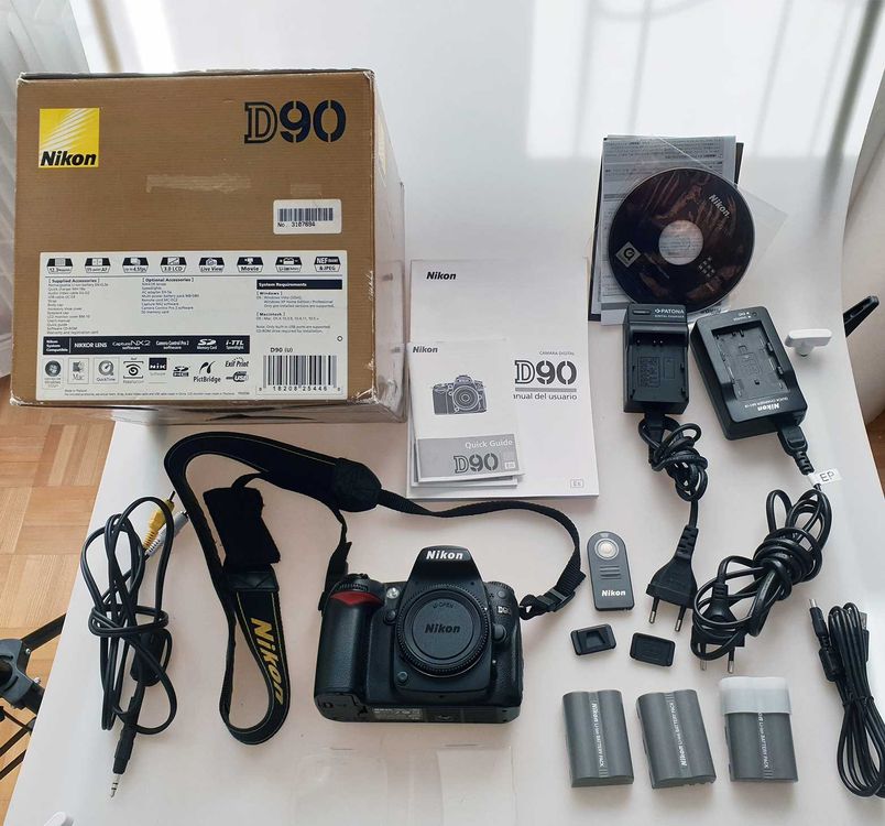 Nikon D90 Body OVP 3 Akku Ladegerät | Kaufen auf Ricardo