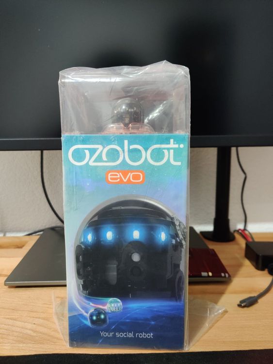 Interactive programmable robot toy Ozobot Evo | Kaufen auf Ricardo