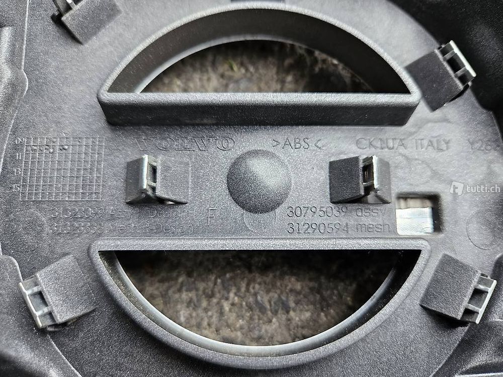 Volvo V60 S60 Kühlergrill mit Embelm | Kaufen auf Ricardo