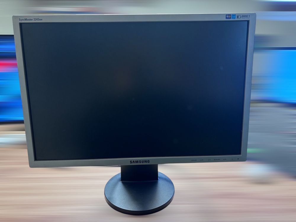 Samsung SyncMaster 2243BW Bildschirm Monitor (Gebraucht) in ...