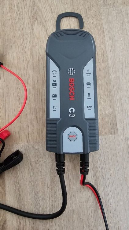 Bosch C3 intelligentes Batterieladegerät 6V-12V / 3.8A (Gebraucht) in ...