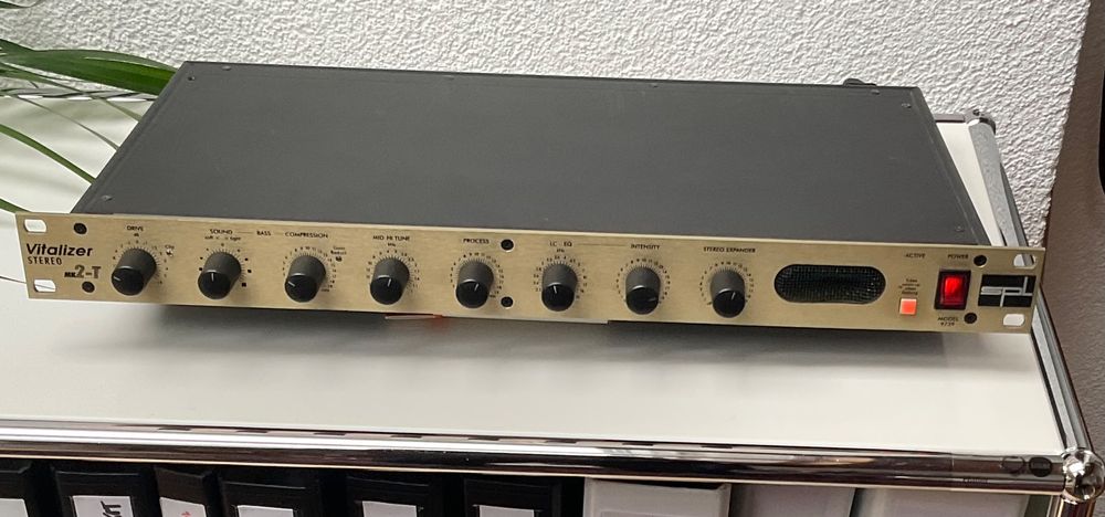 SPL Tube Stereo Vitalizer Mk2-T (Gebraucht) in Bremgarten b. Bern für ...