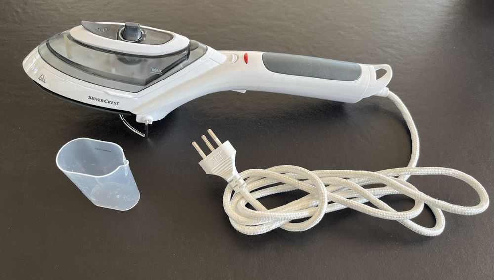 Mini Dampfbügeleisen von Lidl (Gebraucht) in Gossau ZH für CHF 5 – mit Lieferung auf Ricardo kaufen