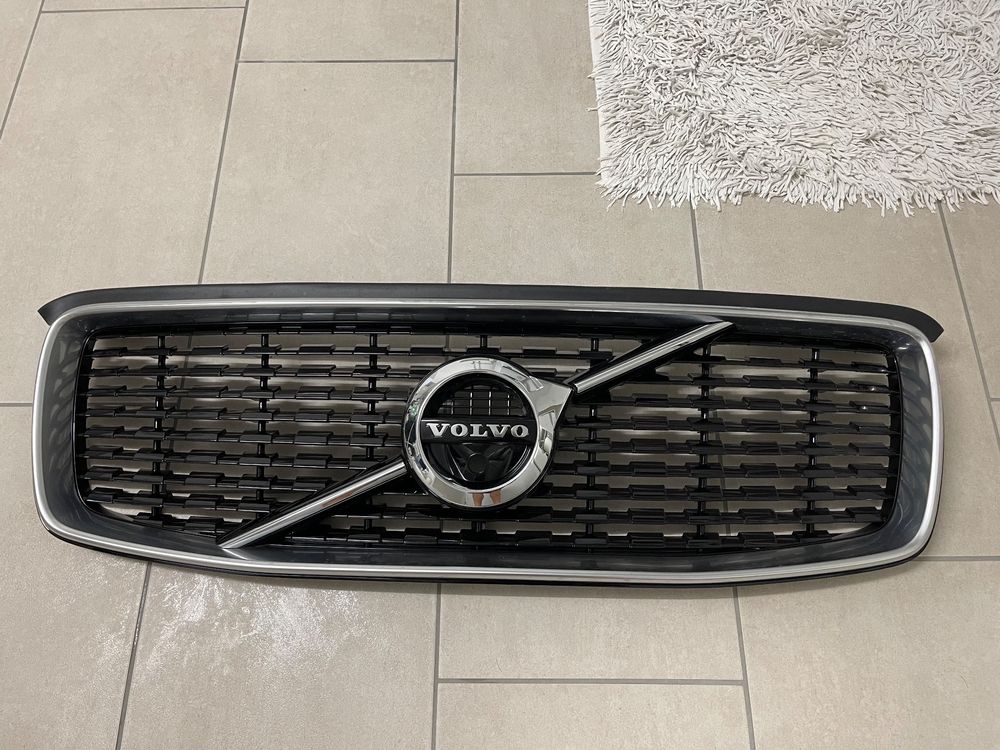 Volvo XC90 R-Design Kühler-Grill (Neu (gemäss Beschreibung)) in ...