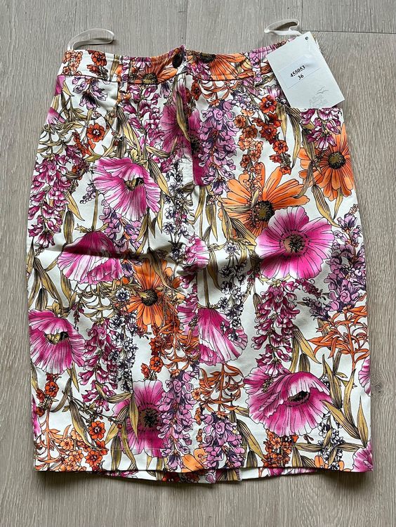 Moda Alba Rock mit floralem Dessin Gr. 36 | Kaufen auf Ricardo