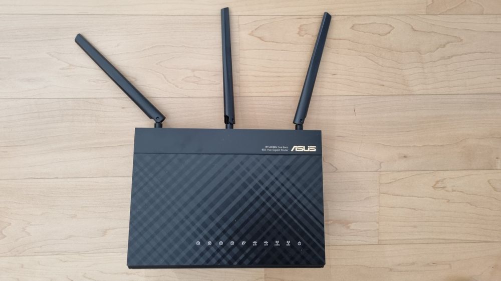 Router ASUS RT-AC68U 3x3 Wireless AC 1900 Dualband Gigabit (Gebraucht) in Horw für CHF 20 – mit ...