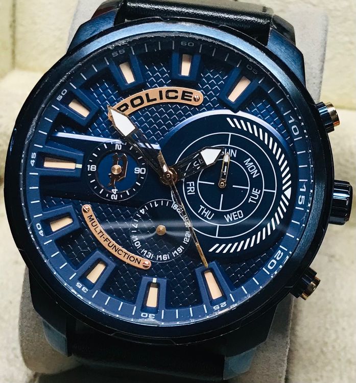 POLICE Herrenuhr 52 mm ( Neupreis : 275 CHF ) (Gebraucht) in Oftringen ...