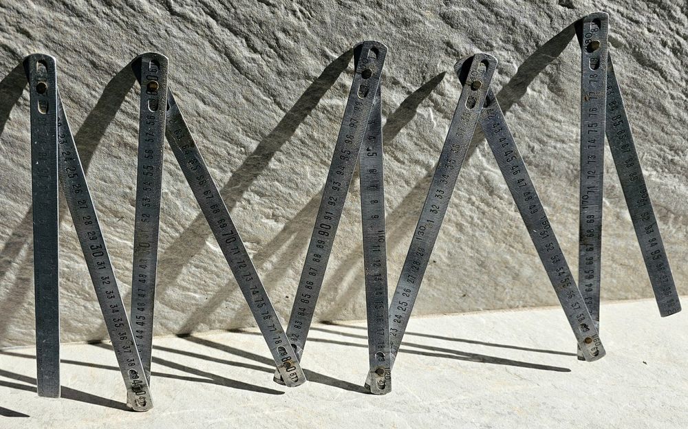 Ancien double-mètre en duralumin (Gebraucht) in PERLY für CHF 5.9 – mit ...