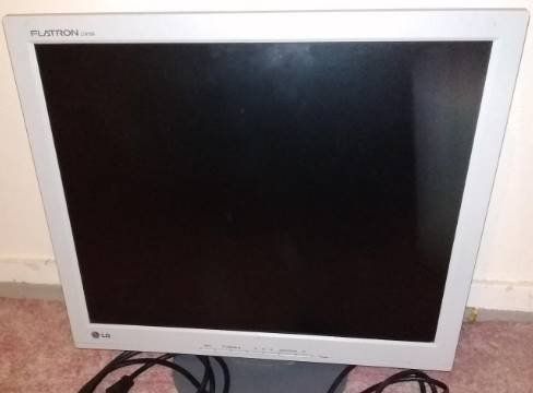 TFT PC Bildschirm - LG FLATRON L1915S - 19 Zoll 48.3 cm (Gebraucht) in ...