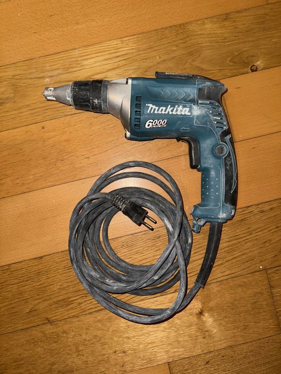 Makita Schrauber 6000, guter Zustand (Gebraucht) in Unterkulm für CHF ...