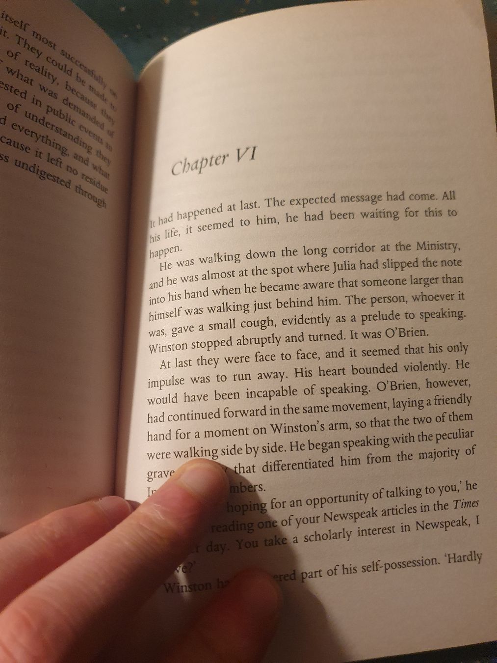 George Orwell's Nineteen Eighty-Four - Modern Classic Book (Gebraucht ...