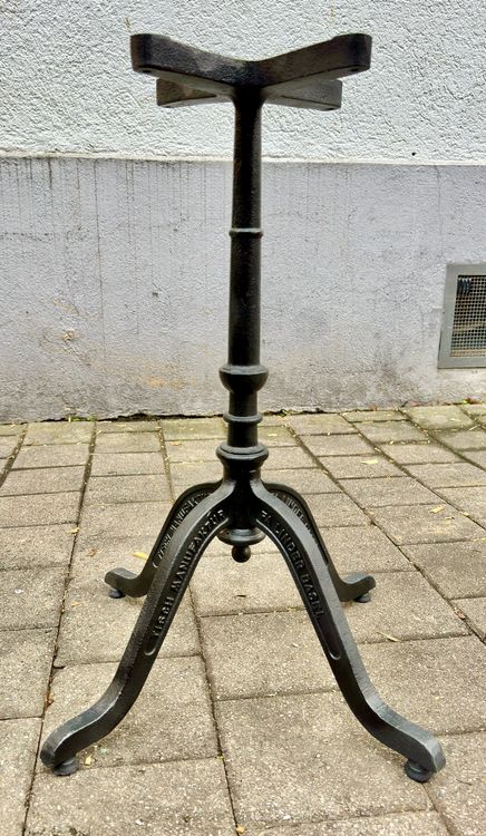 Tischfuss Tischbein Manufaktur FA Lindner Basel Gusseisen (Gebraucht ...