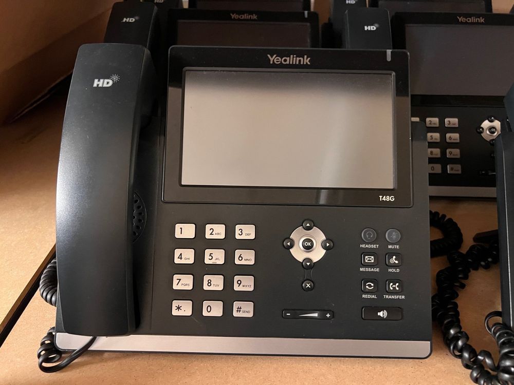 Yealink Telefon Bundle - T48G, T42G, EXP40, CP860 (Gebraucht) in Winterthur für CHF 120 – mit ...