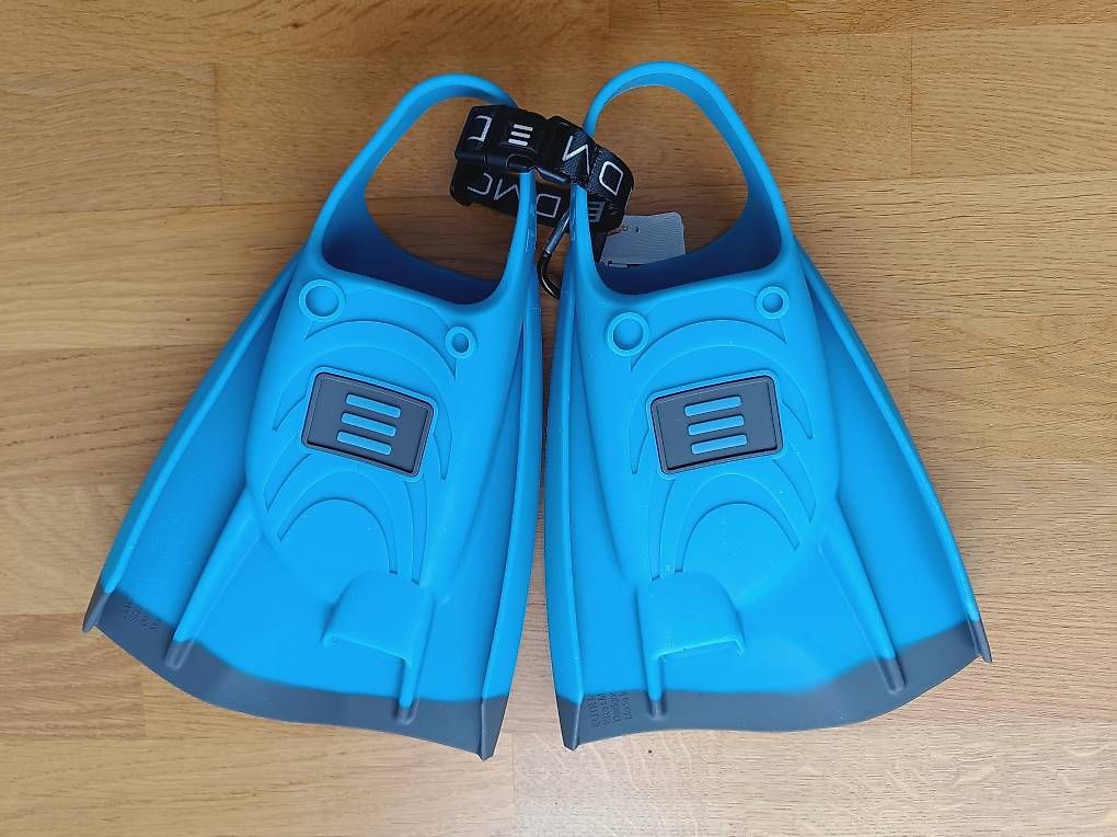 NEU: Speedo x DMC Elite Max Flossen/Fins (Grösse ML) (Neu und ...