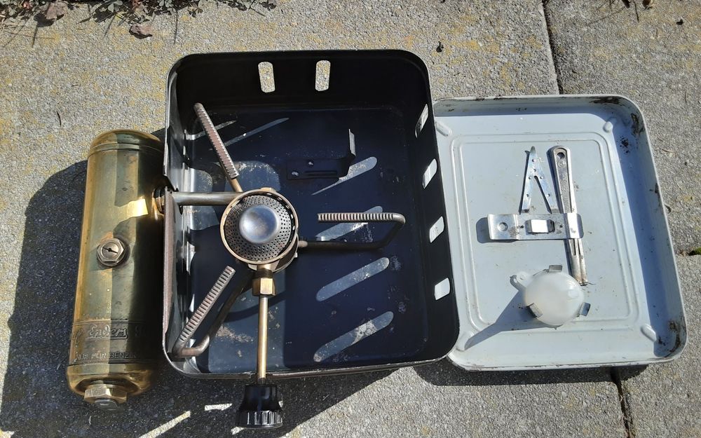 Benzinkocher Enders No.9060 N,Camping,Kocher (Gebraucht) in Grosswangen ...