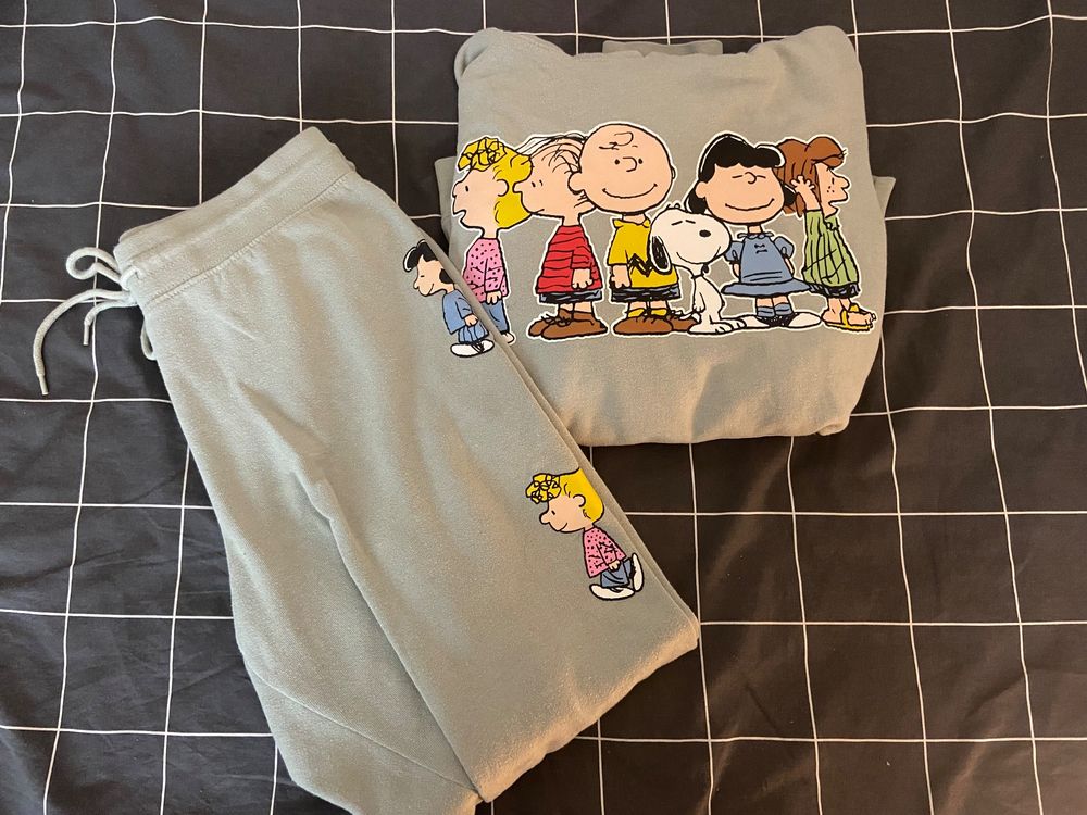 Snoopy hoodie und Jogginghose (Gebraucht) in Winterthur für CHF 8 – mit ...