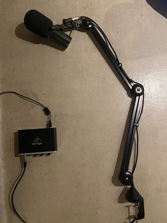 Shure SM7B-Bundle mit Studioarm, Kabel und Interface (Neu (gemäss ...